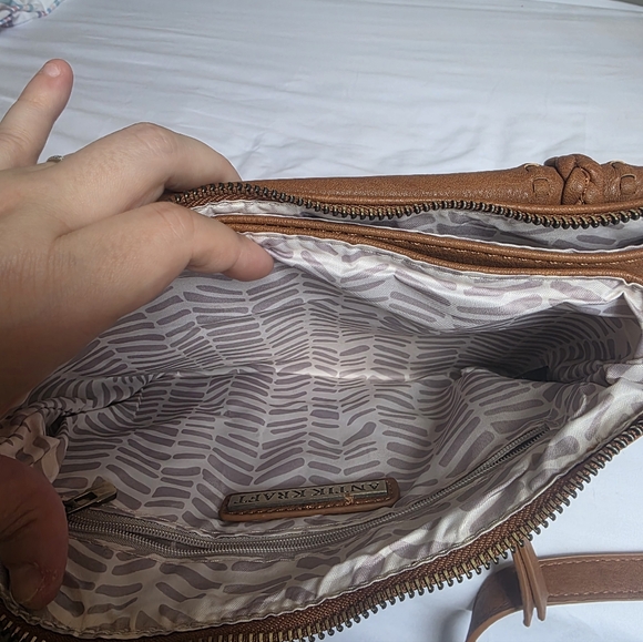 Antik Kraft | Bags | Antik Kraft Vegan Leather Tan Crossbody Bag With ...